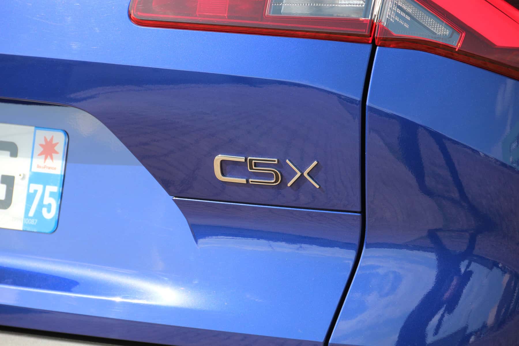 Buktatók, banánhéjak és legendás nevek – Így kap nevet egy autó