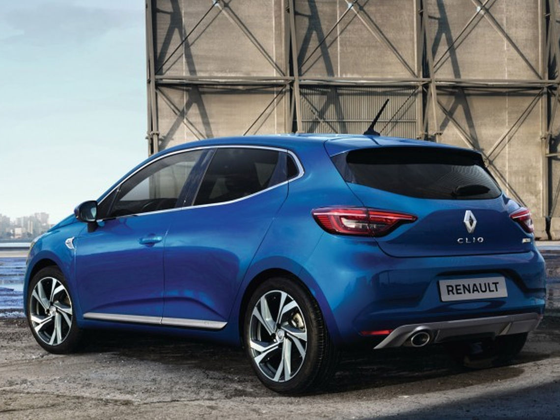 Komoly hibriddel jön a Renault Clio